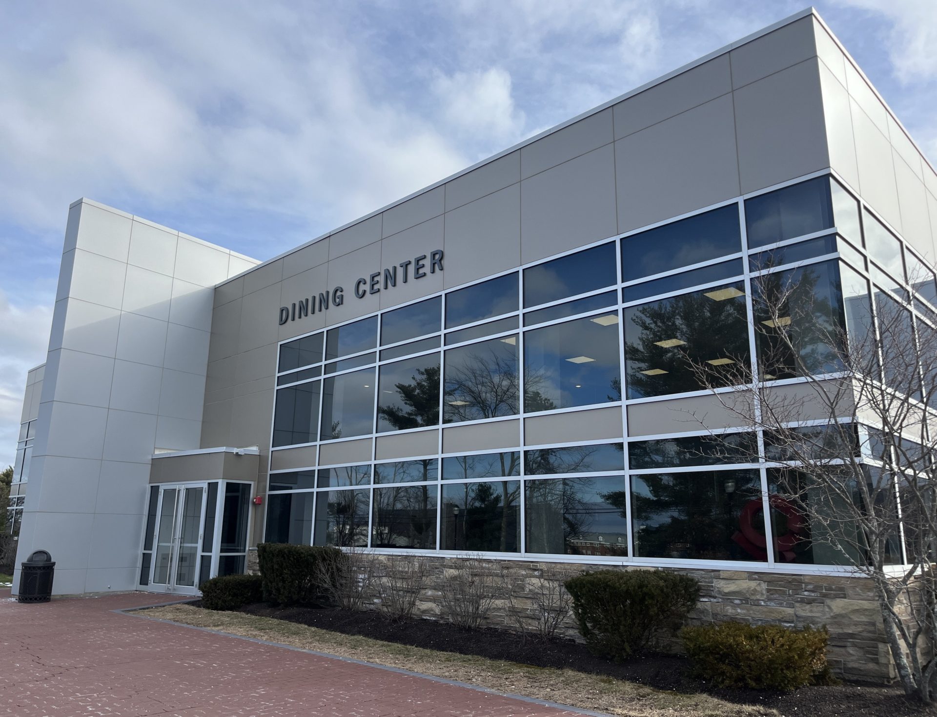 American Dining Creations to Make SNHU Debut | Penmen Press